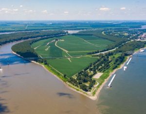 Mississippi Ohio River Confluence: Where Giants Meet &Mingle